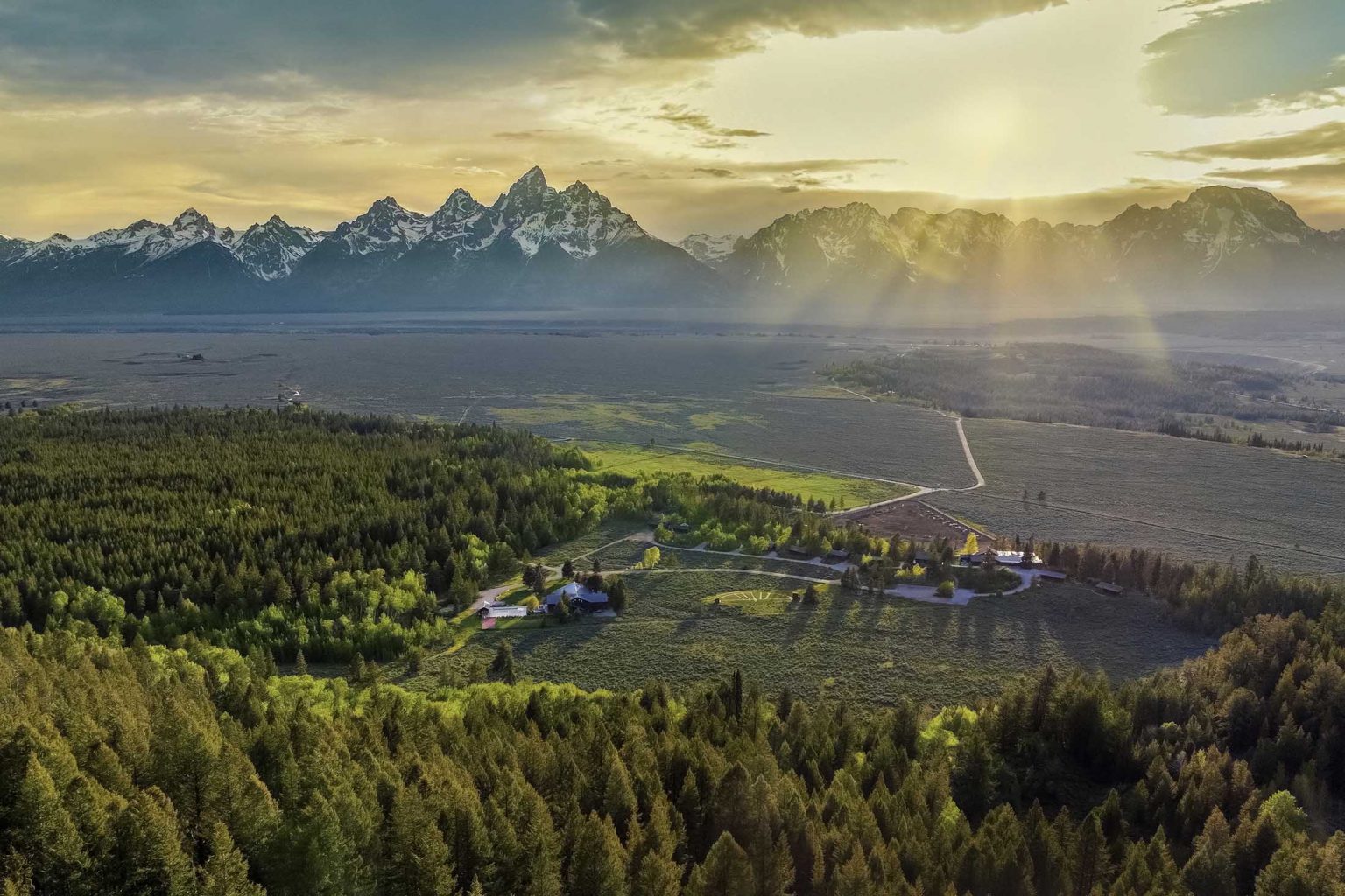 Elk Rut at the Bar-B-Bar Ranches in Jackson Hole, Wyoming